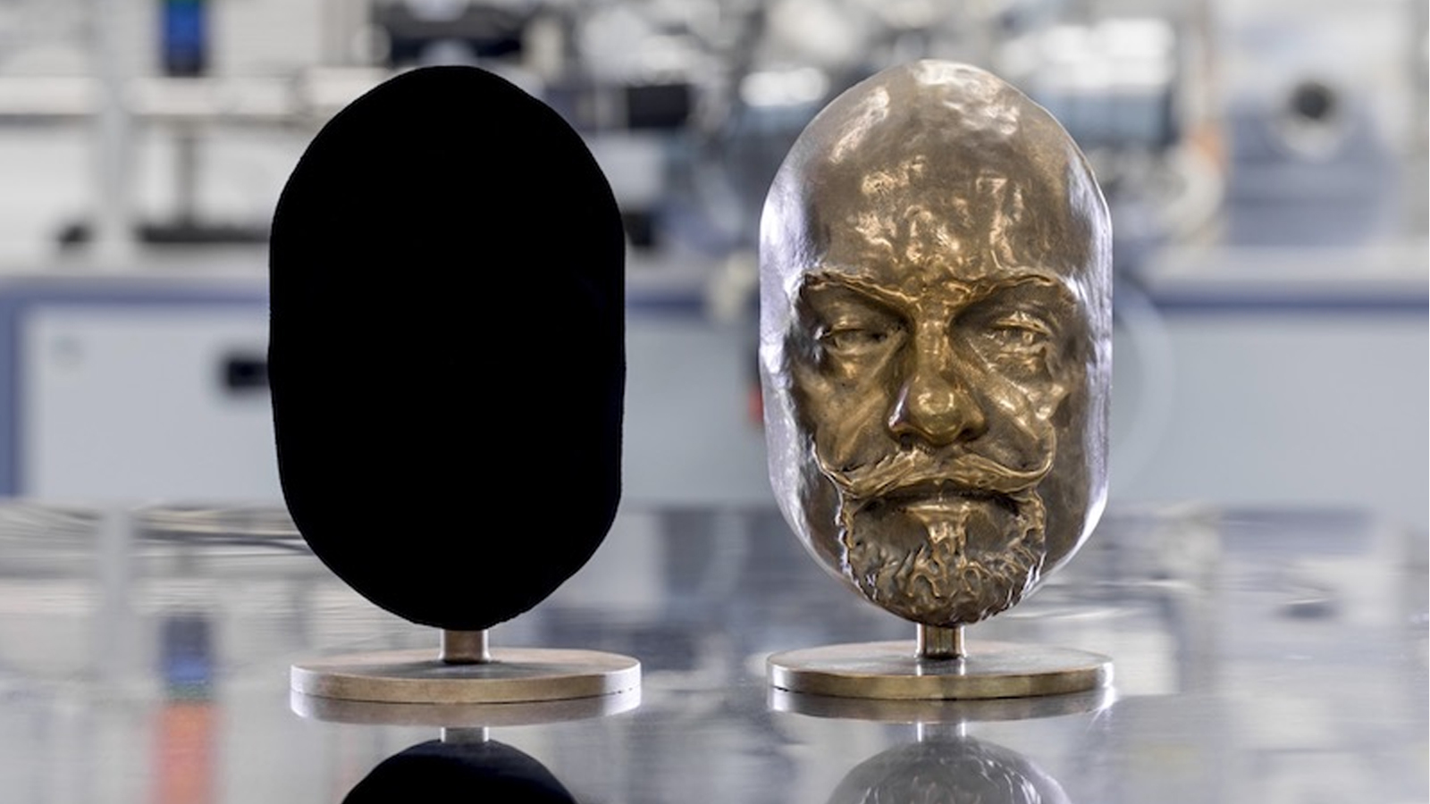 ดำกว่าใจเธอ ก็สี Vantablack 2.0 เนี่ยแหละ – Art of
